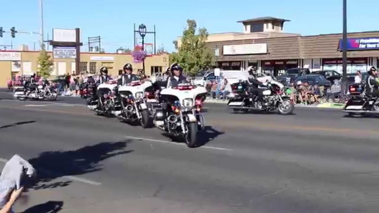 Seattle Motorcycle Police at 2015 Sunfair Parade - YouTube