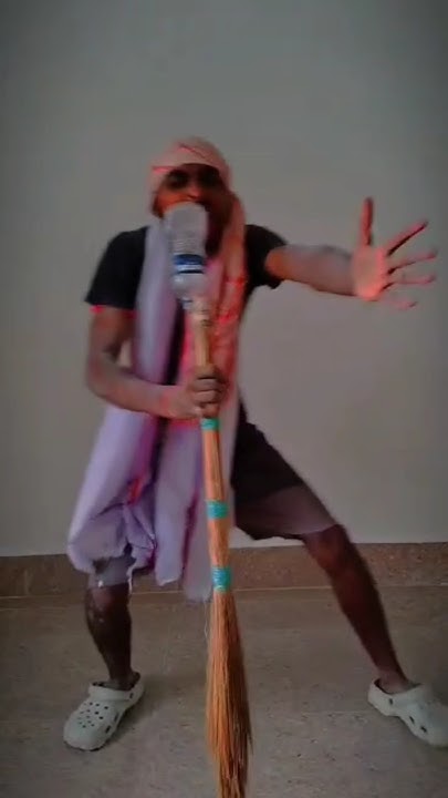 Aah aah aa aah hu 😂😂 #shorts #funny #comedy #realfools - YouTube