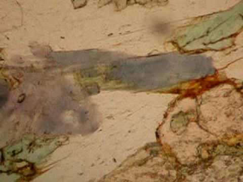 Optical Mineralogy pleochroism glaucophane 1 - YouTube