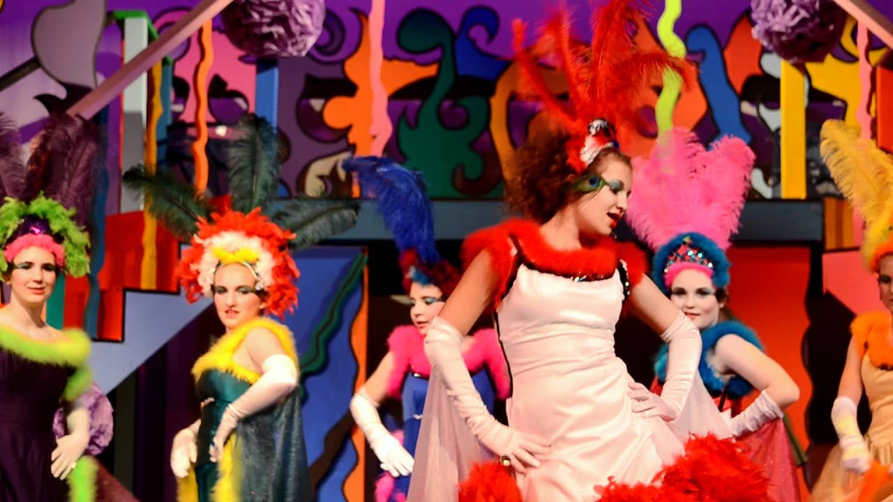 Hannah IS Amazing Mayzie - YouTube