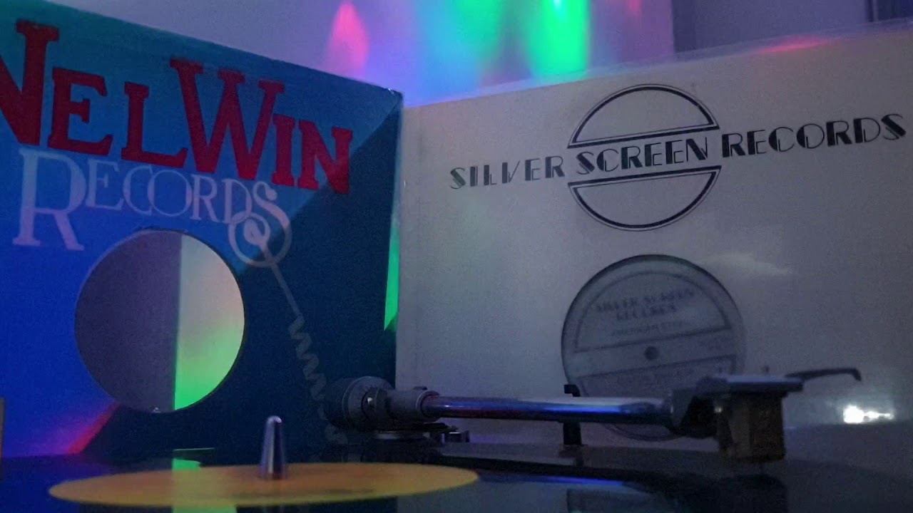 Brenda WATTS - You're My Chance 1981 - YouTube