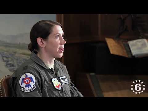 Flying High - Thunderbird Capt. Michelle Curran (2019) 🇺🇸 - YouTube