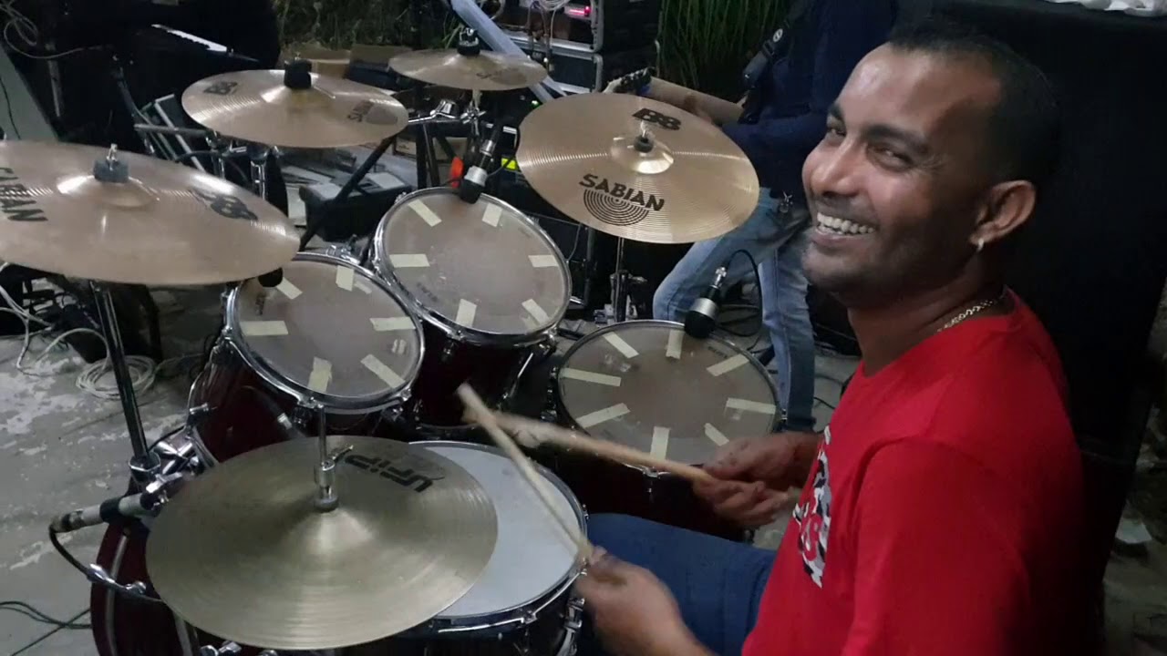 Mai Toh Teri - No Merxi Band live! 2019 - YouTube