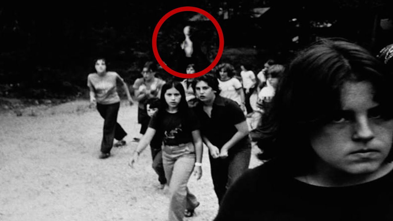 (FREAKY) Unnerving Images With Unnerving Music 9 REACTION!! - YouTube