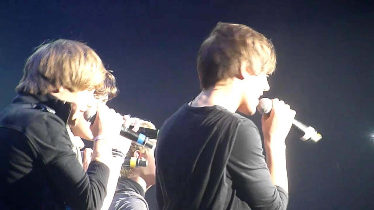 One Direction, X Factor Tour, Grenade - YouTube