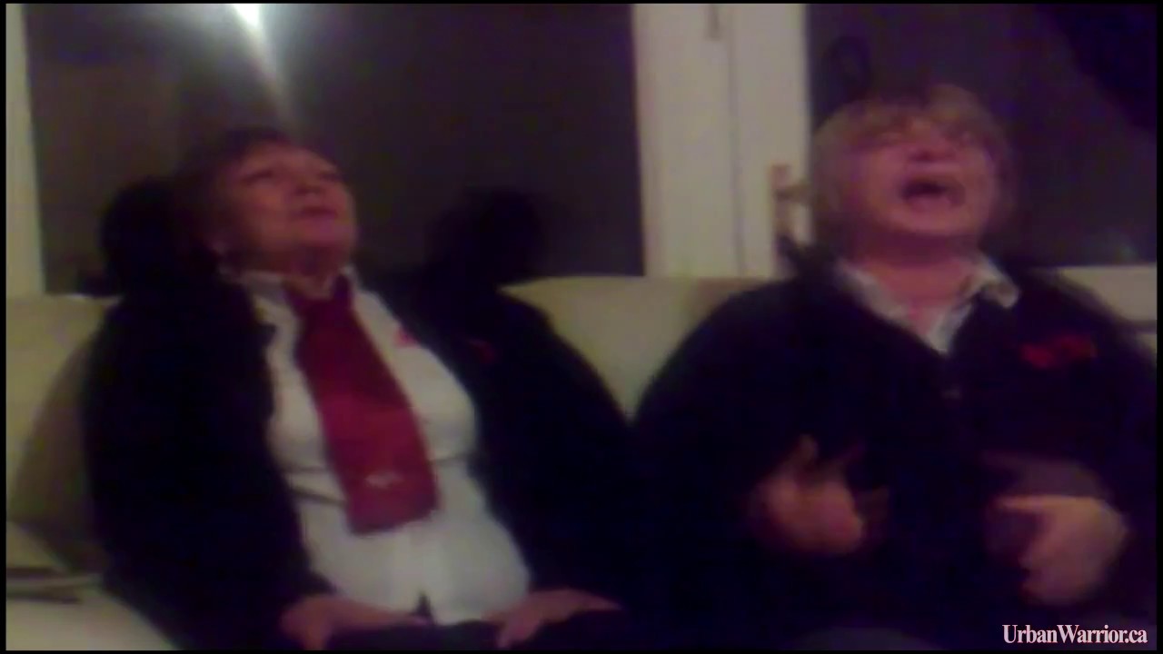 Ladies Laughing Hysterically At Farts Youtube