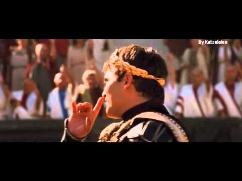 Gladiator-Commodus/Joaquin Phoenix - YouTube