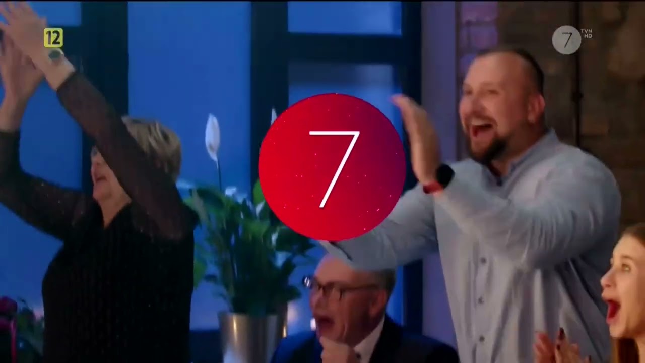 TVN 7 - oprawa świąteczna 2022 - YouTube