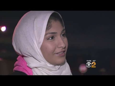 Muslim Woman Harassed On Subway