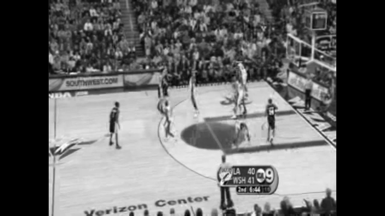 Kobe Bryant Missed Open 1 Hand Dunk-Fail - YouTube