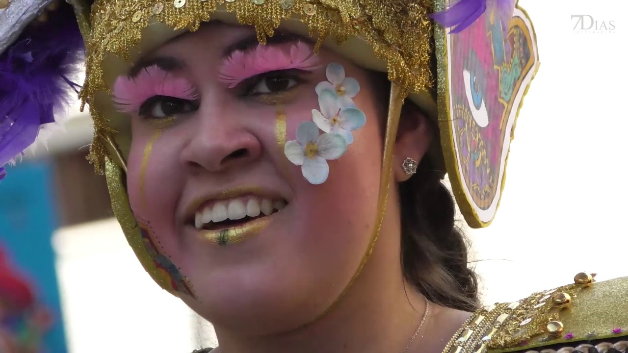 DESFILE DE COMPARSAS 2019 - YouTube