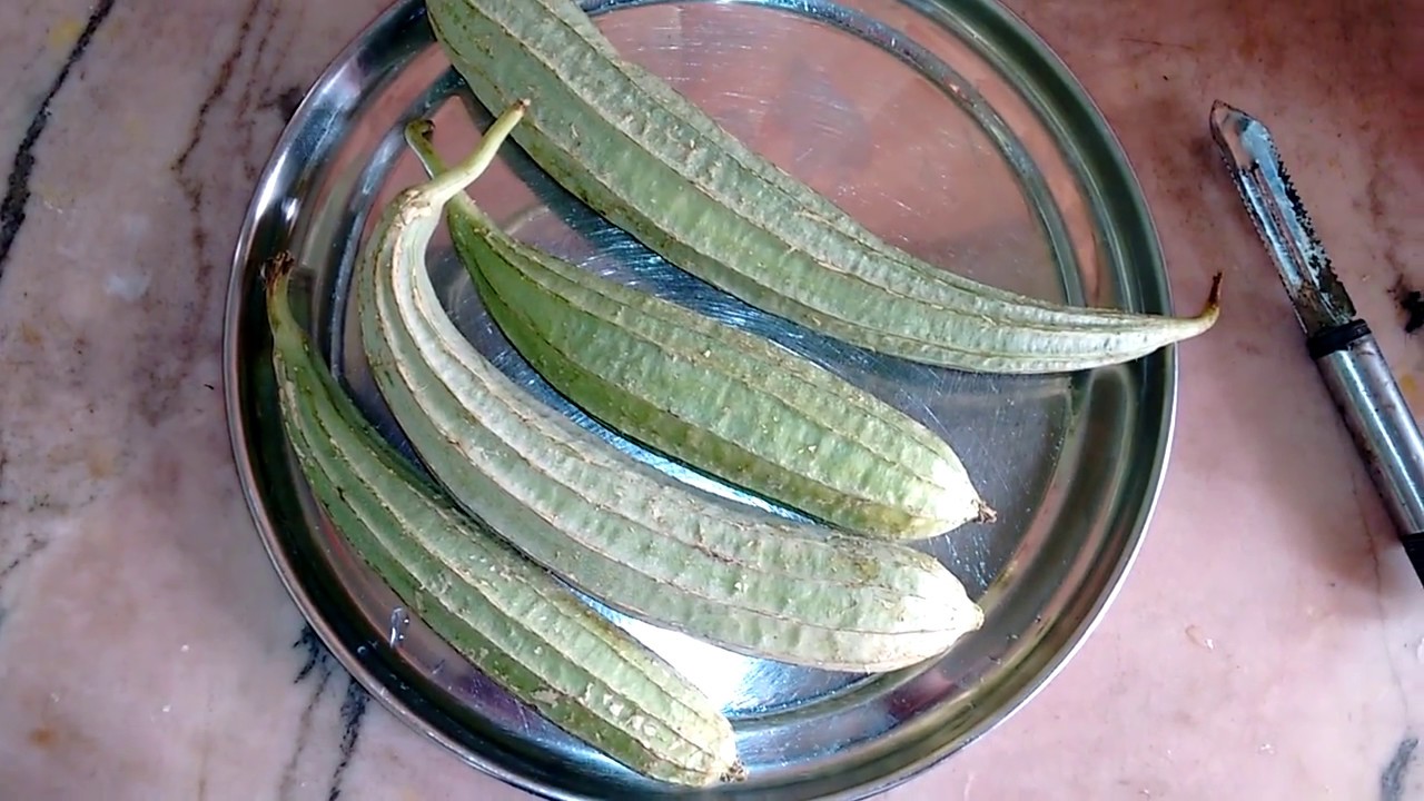 Jhinga Sabji part 1..:) - YouTube