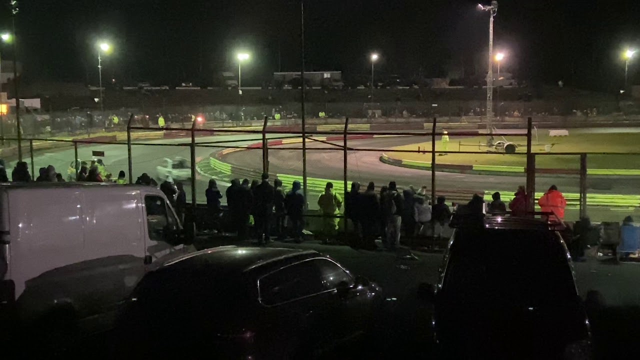 Banger racing ringwood raceway. Junior rookie banger final 7.12.19 ...