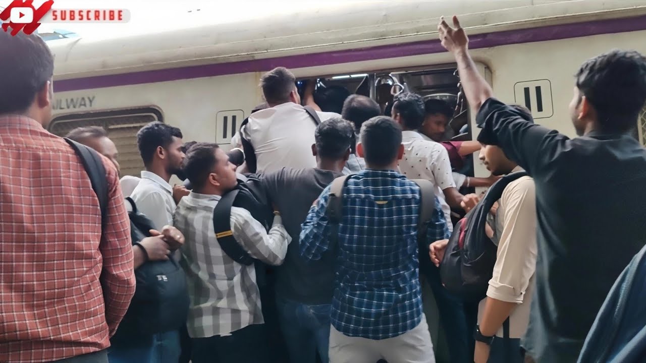 Mumbai Local ka Asli Crowd Scene! Daily Life in Fast Lane 🚆🔥 | Rush ...