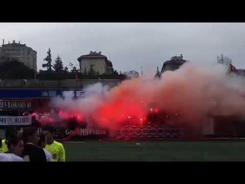 BJK Kadın Futbol maçı MUHTEŞEM TRİBÜN #PASSOLIGEHAYIR