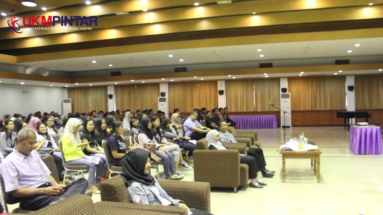 Seputar UKM - Acara UKM Pintar "Road To Creativepreneur" di Universitas ...