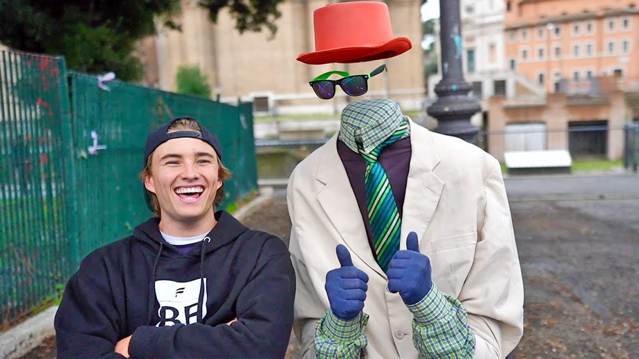 Amazing HEADLESS street performer trick! - YouTube