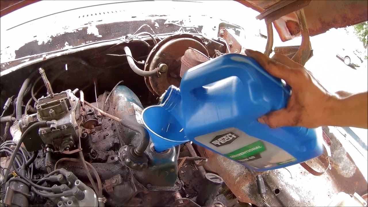 Quick engine wash and oil change - YouTube