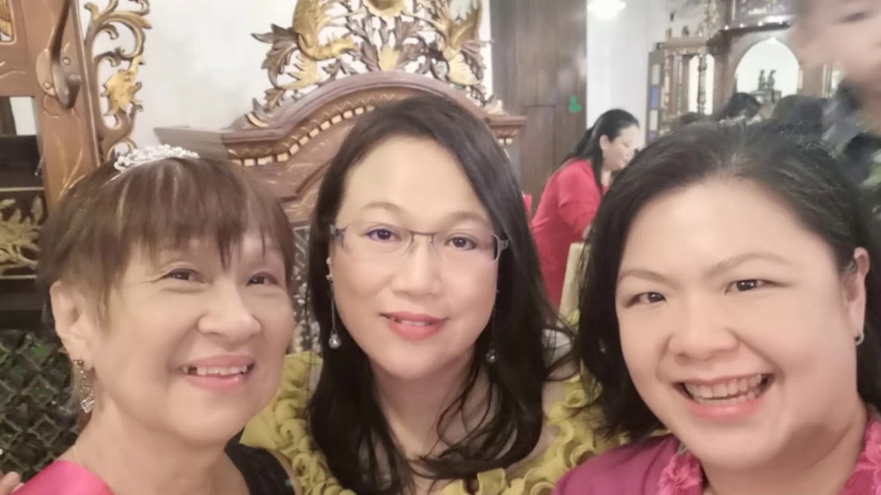Susan Loh's Happy 70th Birthday Dinner Celebration - YouTube