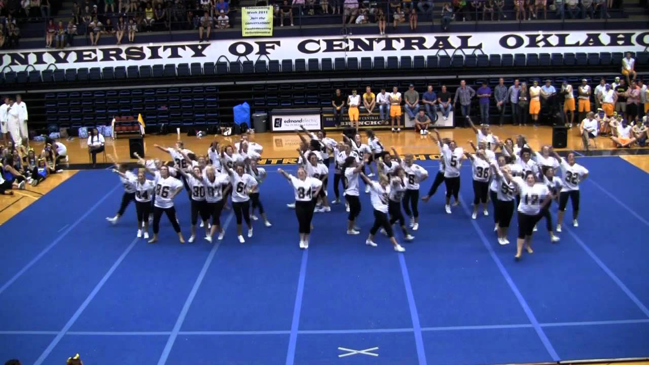 UCO Cheer and Dance 2011 - Sigma Kappa - YouTube