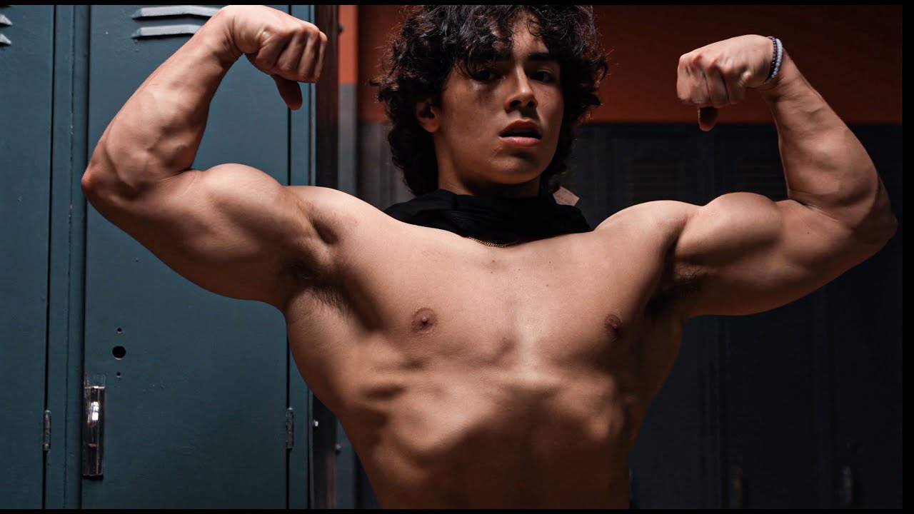 Bodybuilding Back Workout N Bulk Talk Ft. Alex - YouTube