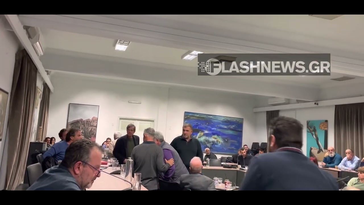 Ένταση στη συνεδρίαση του δημοτικού συμβουλίου (19/12) - YouTube