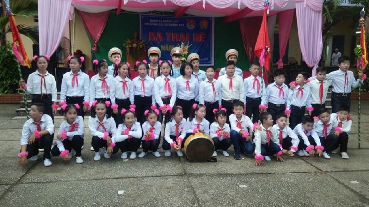 Laura VN Laura VN - YouTube