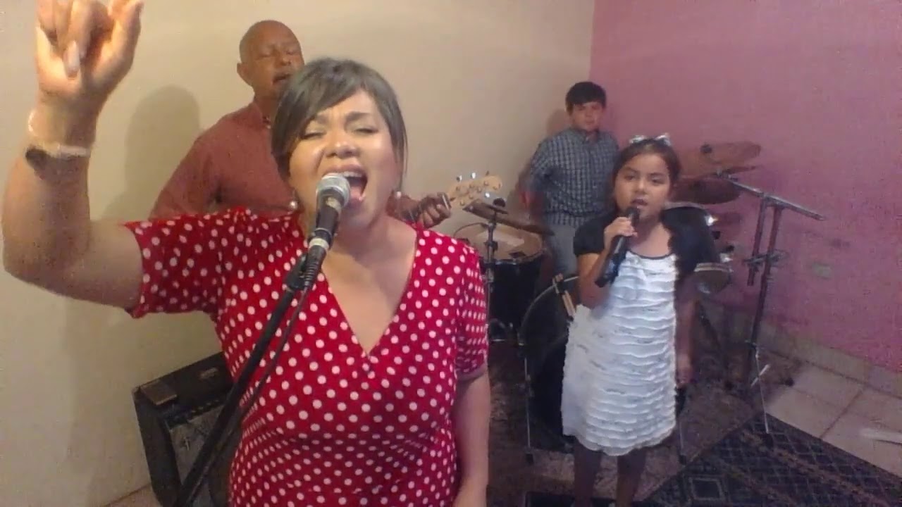 Cantos Domingo 27 Sep 2020 VRed - YouTube