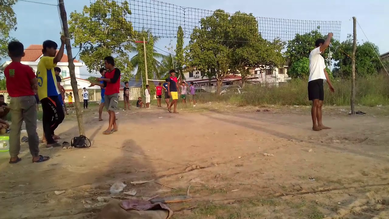 Volleyball labuan Aron vs sari tunggal kill tunggal block 👍👍👍 - YouTube