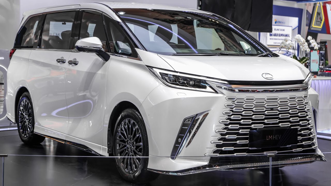 ALL NEW 2024 LEXUS LM HEV | Live Walkaround - ULTRA LUXURY MINIVAN ...