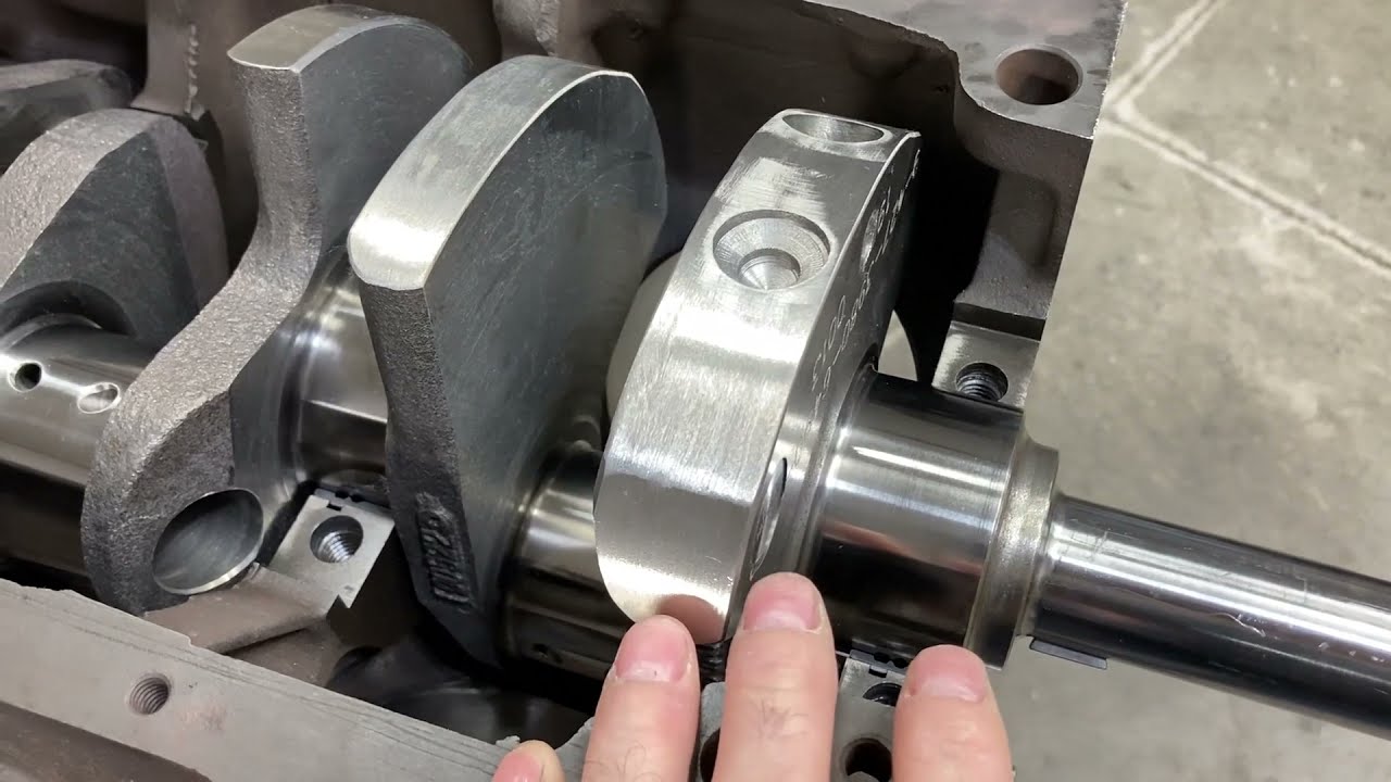 Lykins Motorsports Ford 428 FE Assembly, DK - YouTube