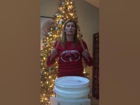 Jingle Bells Bucket Drumming - YouTube