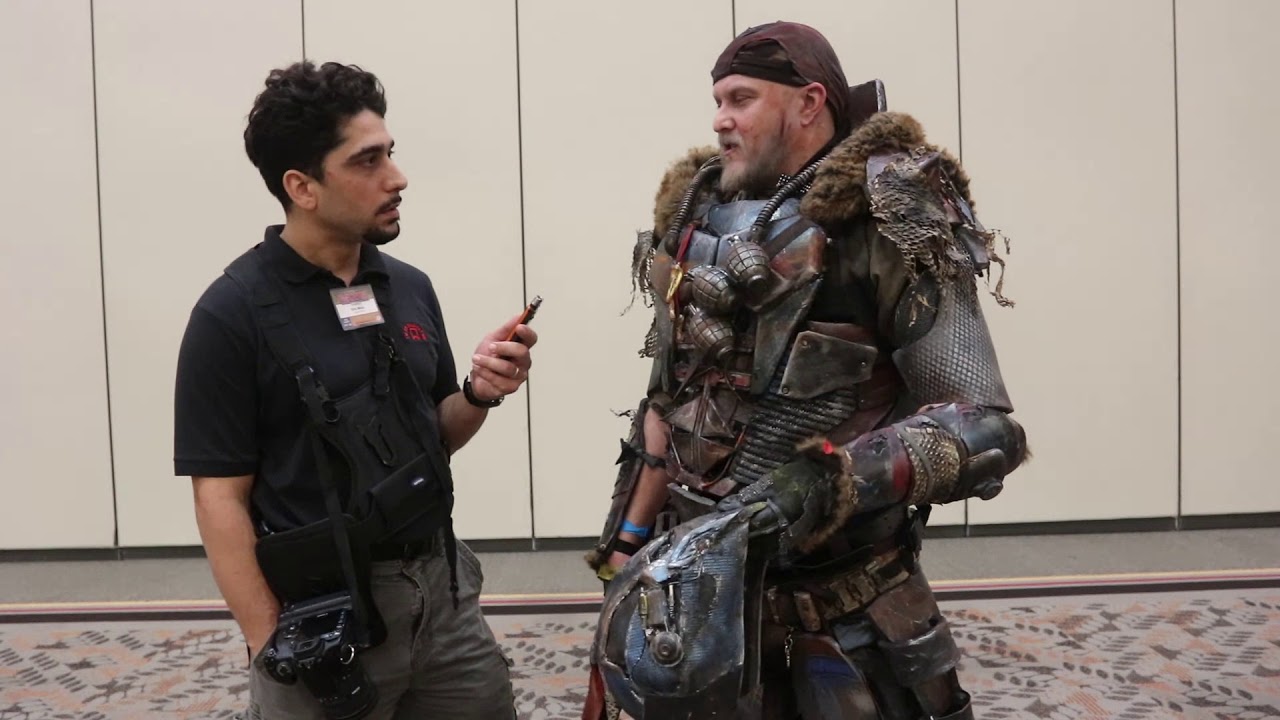 Baltimore Comic-Con 2017: Cosplay Interview Deathstroke - YouTube