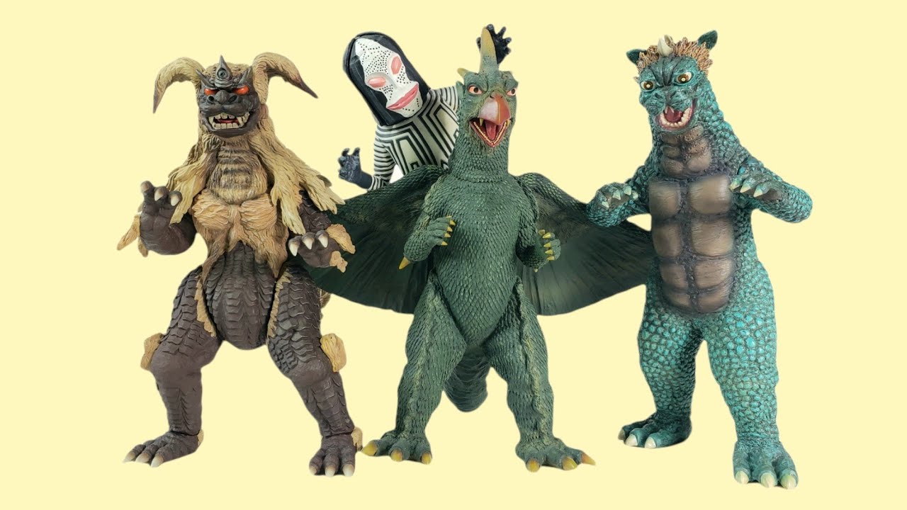 X-plus LMS Gappa Triphibian Monster 25cm Ric Figure Review ...