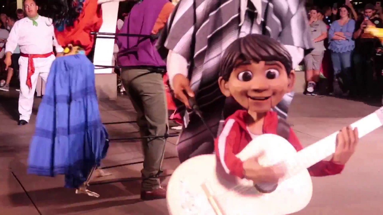 (FULL) NEW COCO SHOW | HALLOWEEN TIME IN THE PARKS | DISNEY’S ...