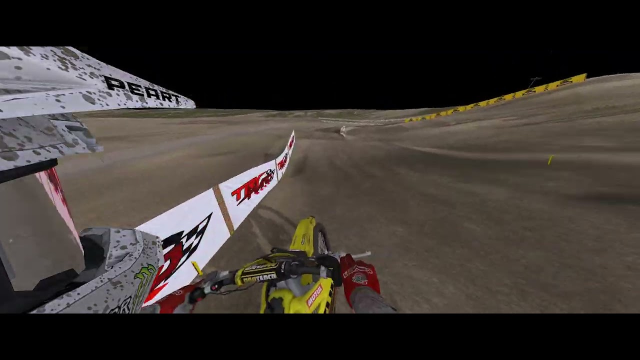 250cc Suzuki FOX RACEWAY 2022 RD 1 MX BIKES ON BOARD 59 SUZUKI 1 lap ...