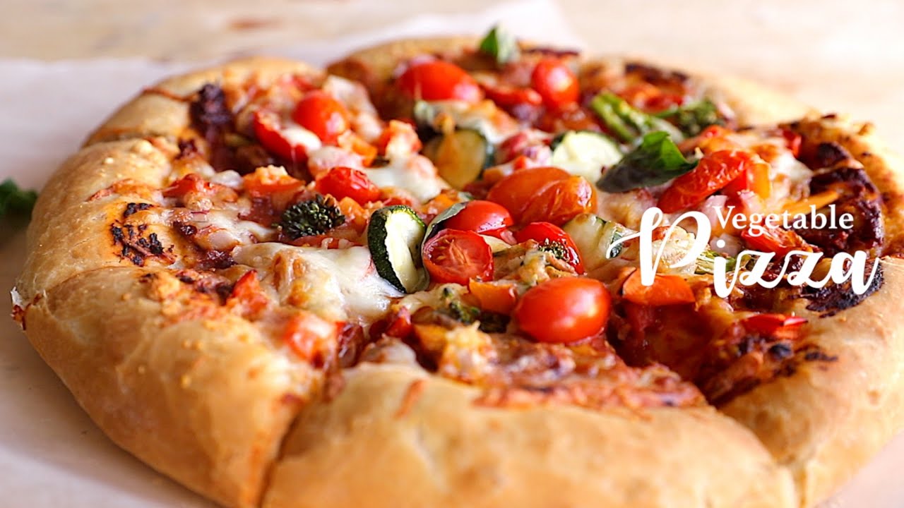 VEGETABLE PIZZA| ZUCCHINI KENYA - YouTube