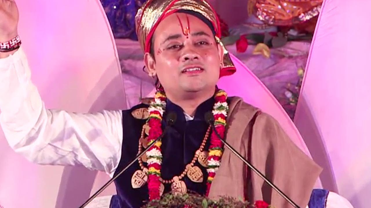 Mero Pyaro Vrindavan | Ras Bhagwat | Devotional Bhajan - YouTube