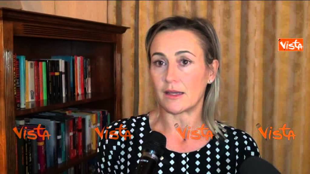 DEBORAH BERGAMINI: PER VINCERE UNITI FORZA ITALIA LEGA E FDI - YouTube