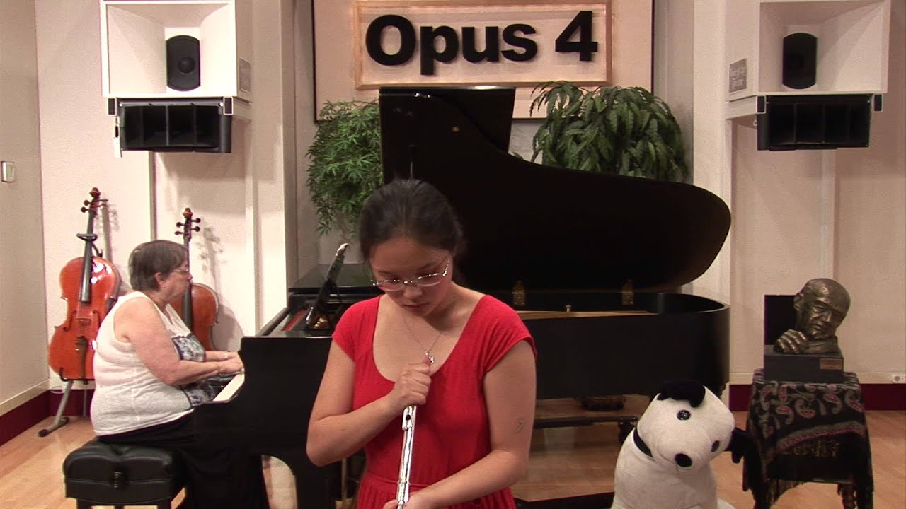 Opus 4 Studios: Silu Wang, flute: Bolero Op. 28, No. 2 - Émile Pessard ...