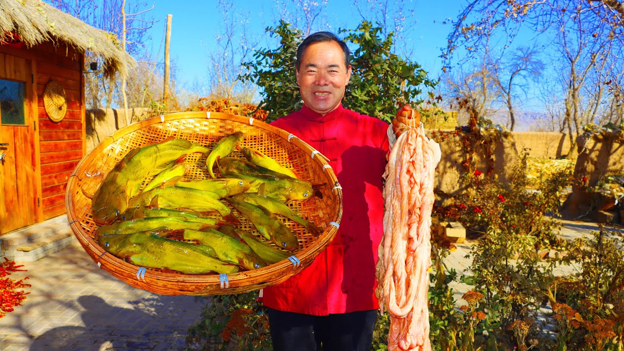 Yellow Fish Cooked With Fat Intestine, Braised A New Flavor, Yummy and ...
