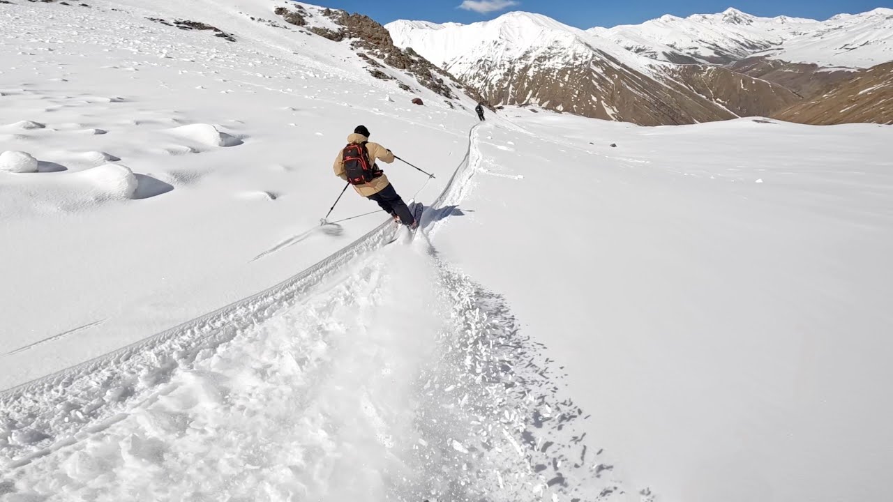 Powder skiing in Georgia - Gudauri - YouTube