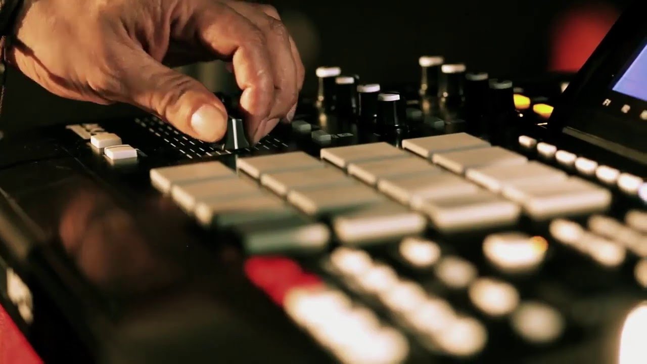 ECUADOR: La Toquilla, (version nueva) musica ecuatoriana - YouTube