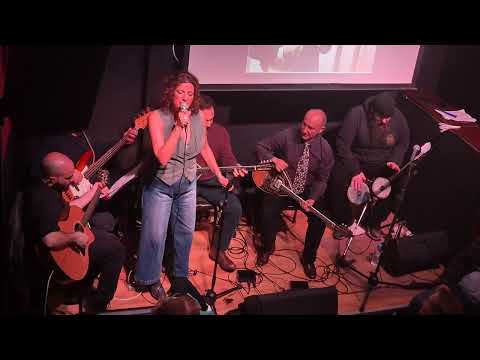 ΣΟΦΙΑ ΠΑΠΑΖΟΓΛΟΥ - YouTube