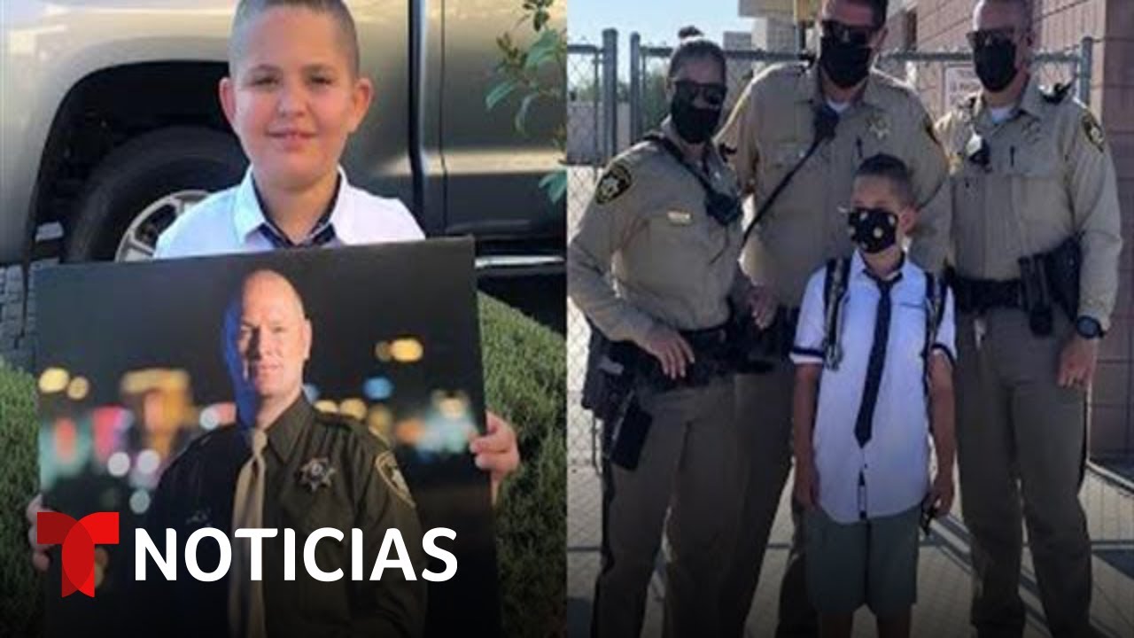 Policías sorprenden al hijo de un oficial muerto por COVID-19 ...