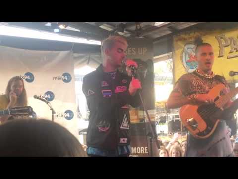 Cake By The Ocean (Live) - DNCE