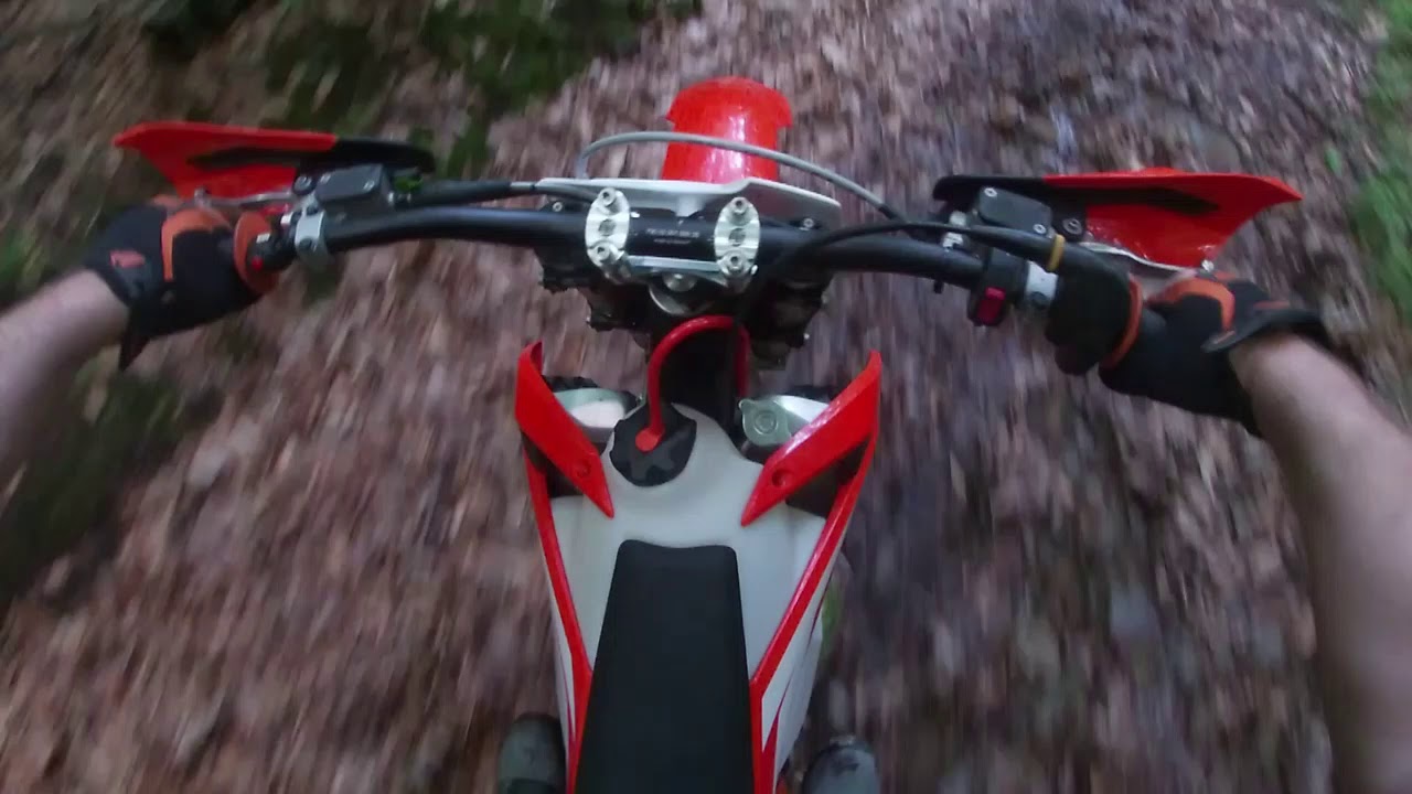 200lbs. guy on KTM 125 riding PA trails - YouTube