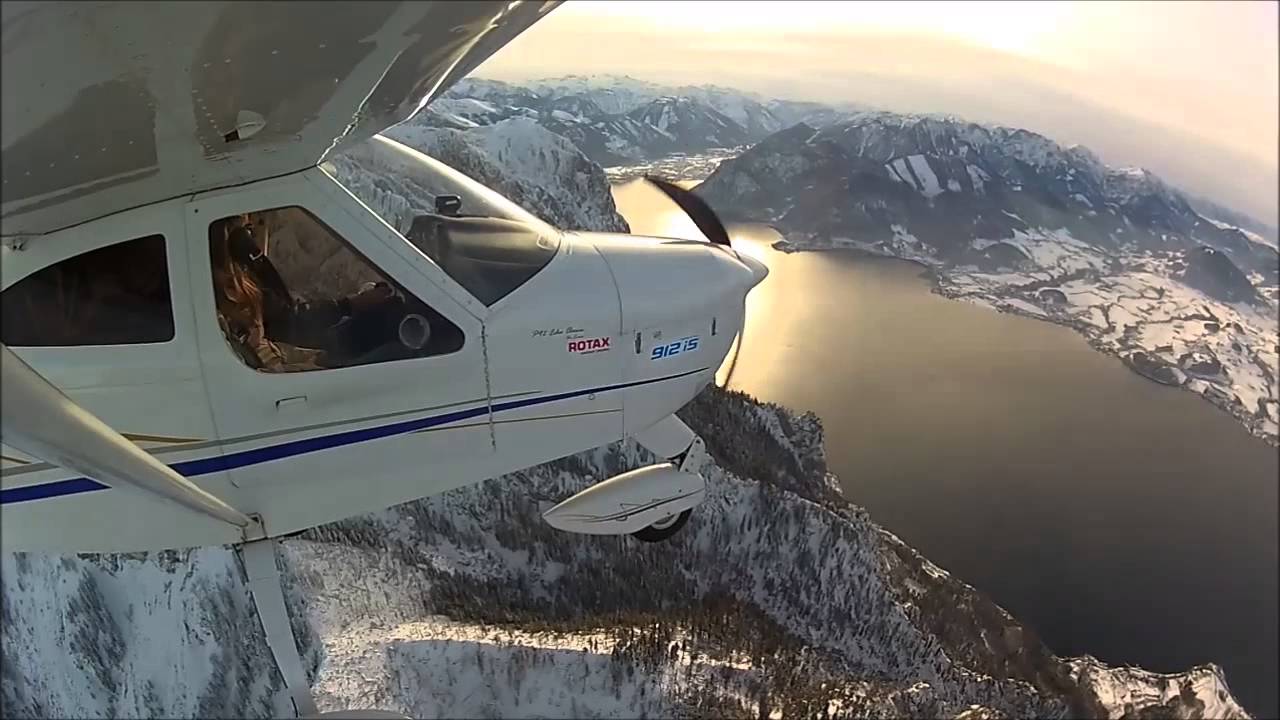 Rotax 912 iS flight in snowy Austrian Alps - YouTube