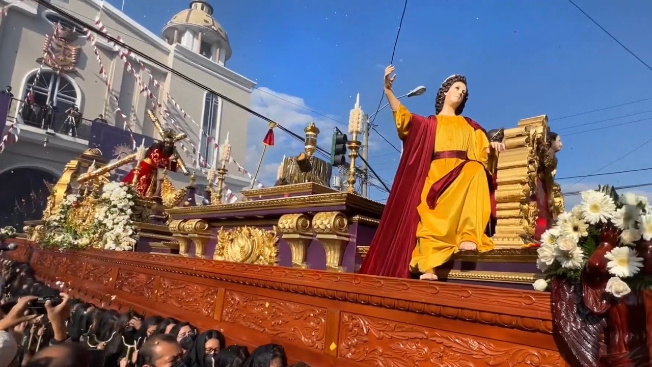 Salida Jesús del Rescate . 50 años dé Consagración - YouTube