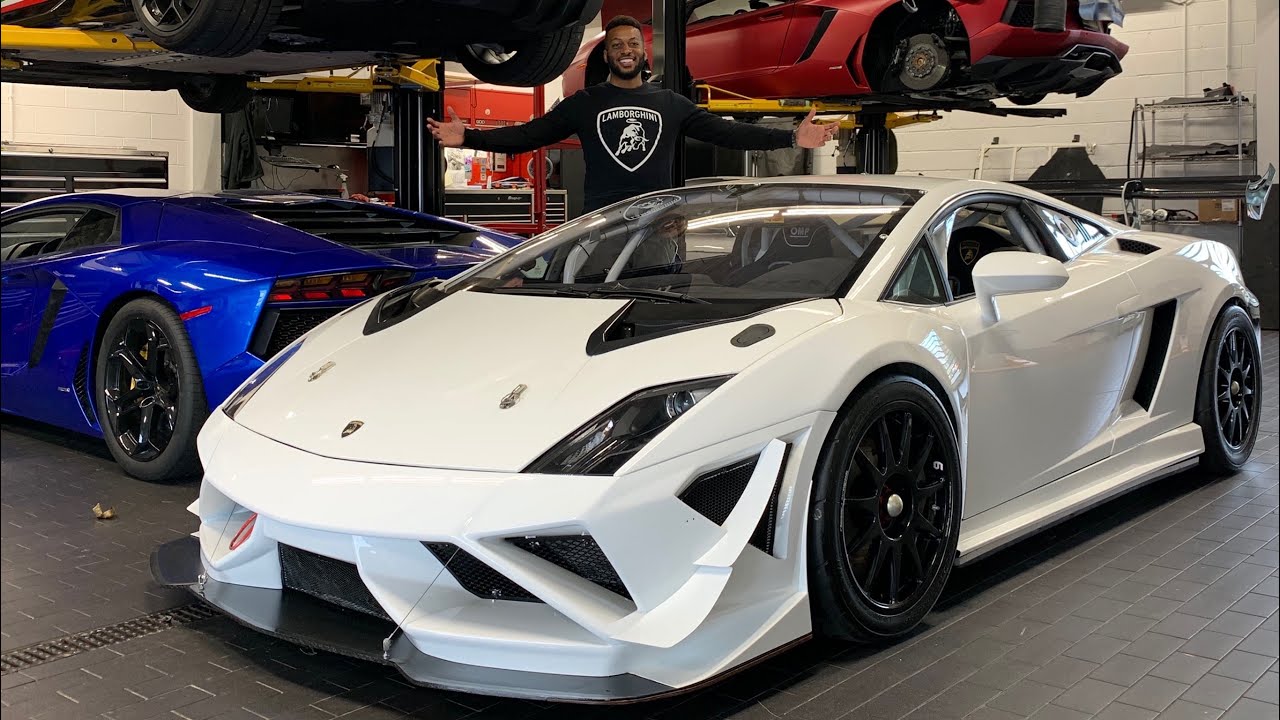 Lamborghini Gallardo Super Trofeo Race Car